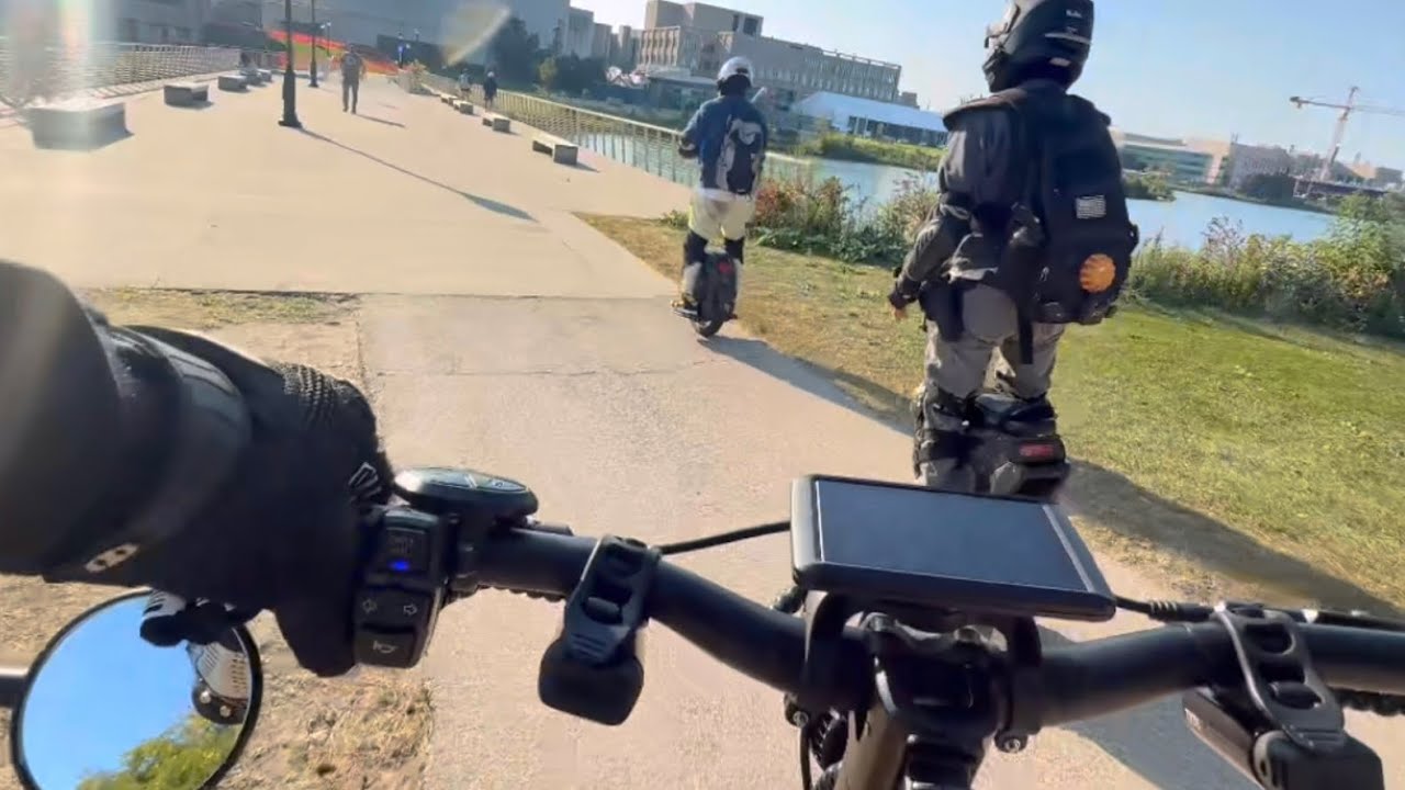 Skycore RS5 Ride-Out With EUC Pros | 2800 Watts Dual Motors 🛴 - YouTube