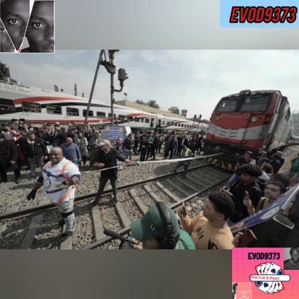 Pulling a train With his Teeth for nearly 10 meters , Ashraf kabonga ...