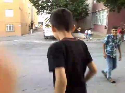 Seydi ile serkan in kavgasi yere yatirma