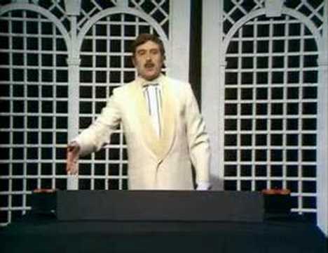 Monty Python - mouse organ sketch - YouTube