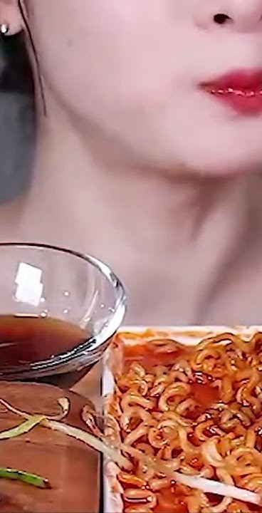 The race to eat ASMR mukbang of hot girls Youtube P866 ASMR Arena #Shorts - YouTube