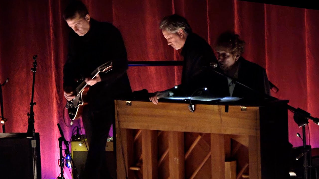 Bob Dylan Sure or Shut Up??? You listen closely and decide! - YouTube