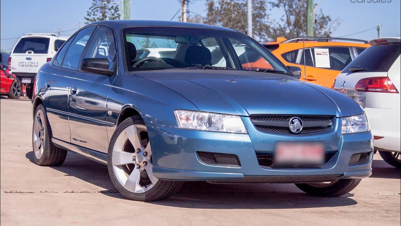 7/05 Holden VZ Commodore Executive traveled 196,000KM - YouTube