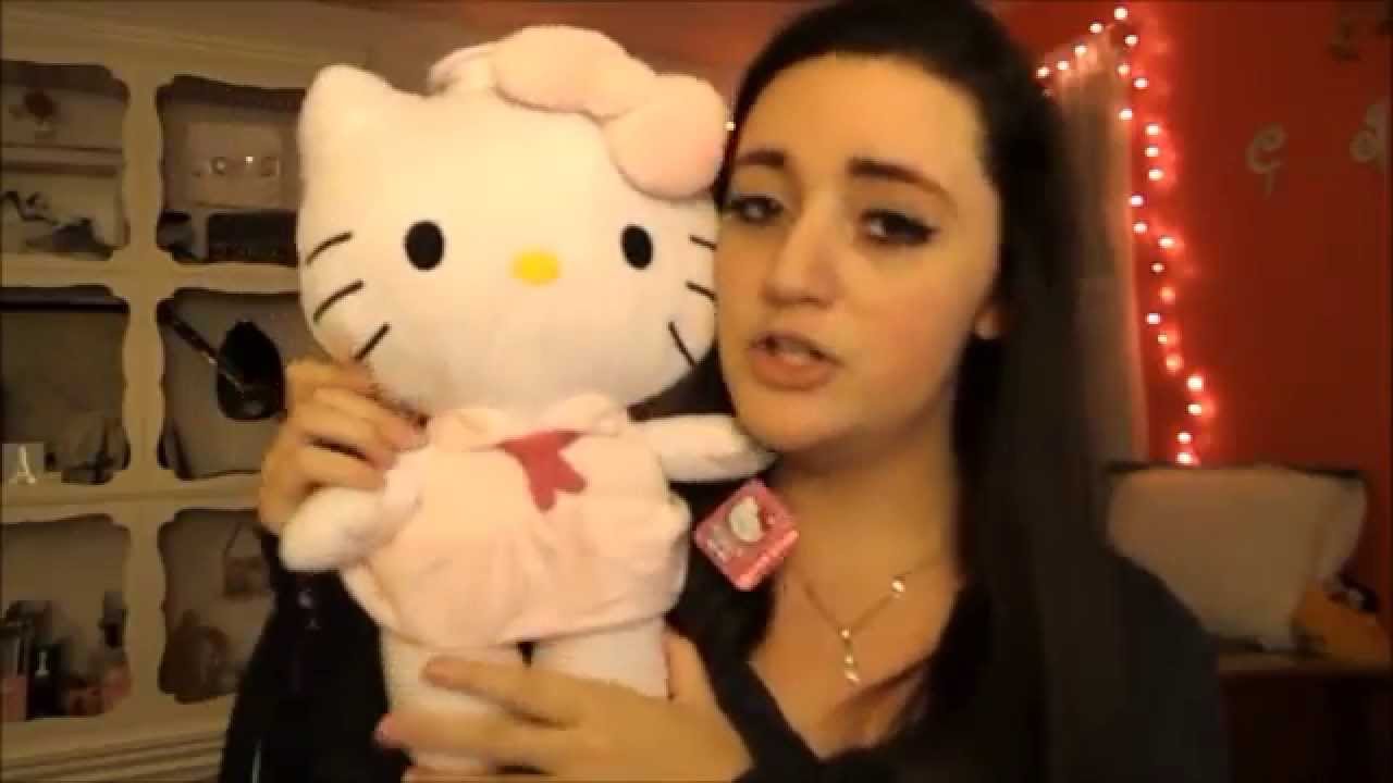 WINNING HELLO KITTY AT A COUNTRY FAIR - carlyvlog #1 - YouTube