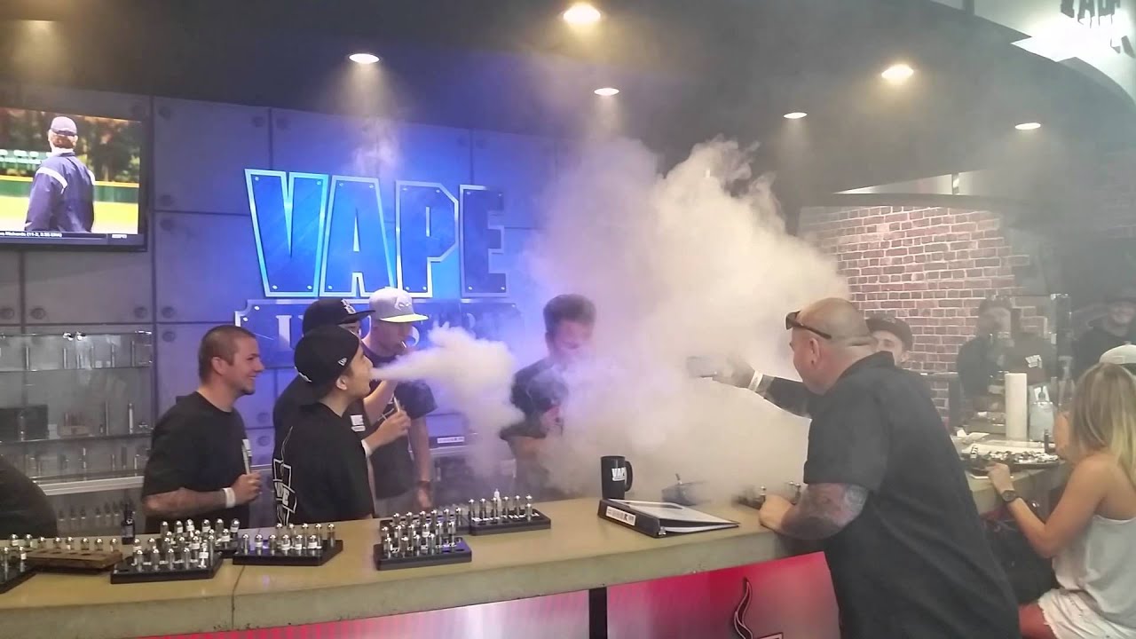 Jimbo 96.7 KCAL At Vape Industry - YouTube