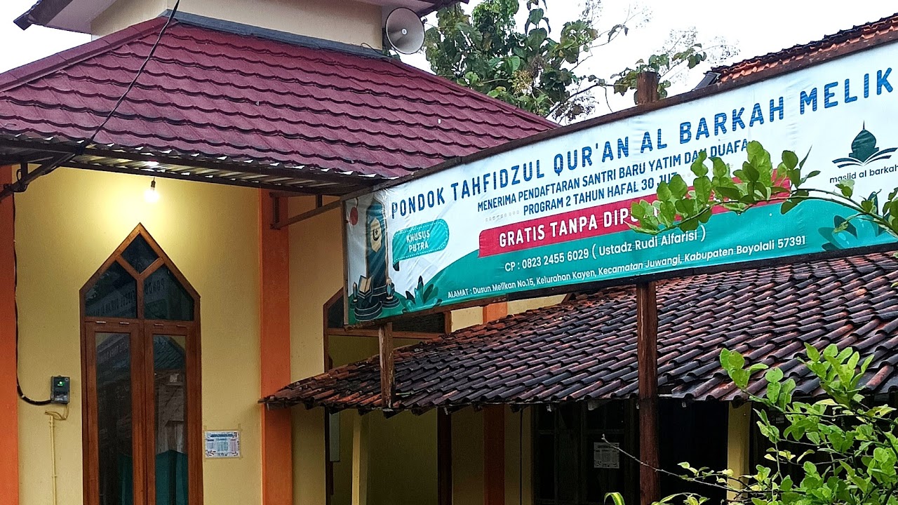 Siaran langsung ponpes Al-Barkah melikan - YouTube