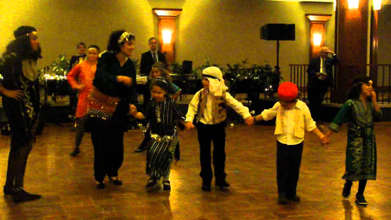 Children's Dabke Group 2011 - YouTube