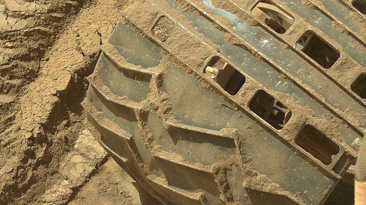 NASA'S Curiosity Rover On Mars Experienced Leading Visible Damages With ...