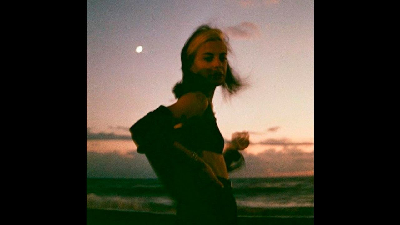 (FREE) 6lack Type Beat | The Weeknd Type Beat - "Merger" - YouTube