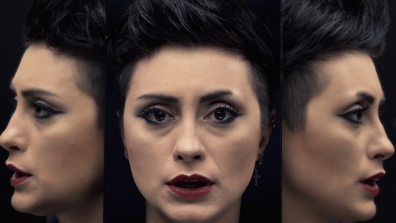 Paola Russo - "Non è colpa mia" (official video) - YouTube