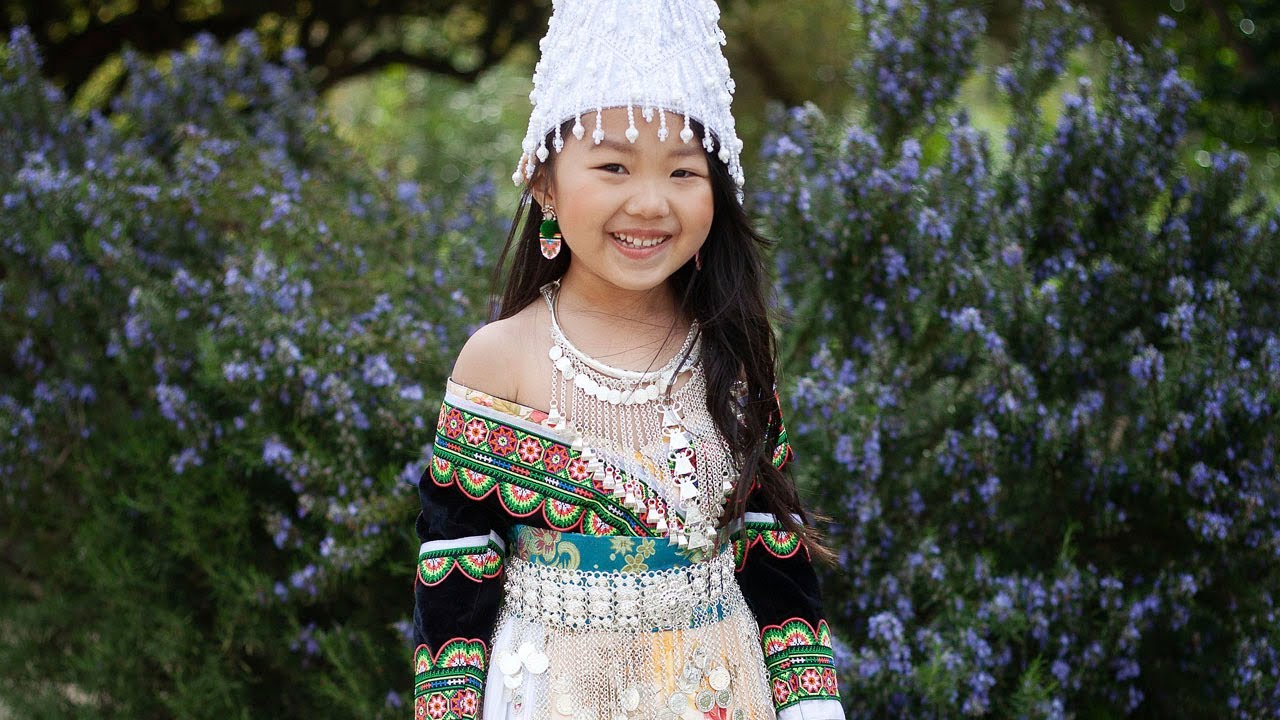 Hannah Easter Song - YouTube