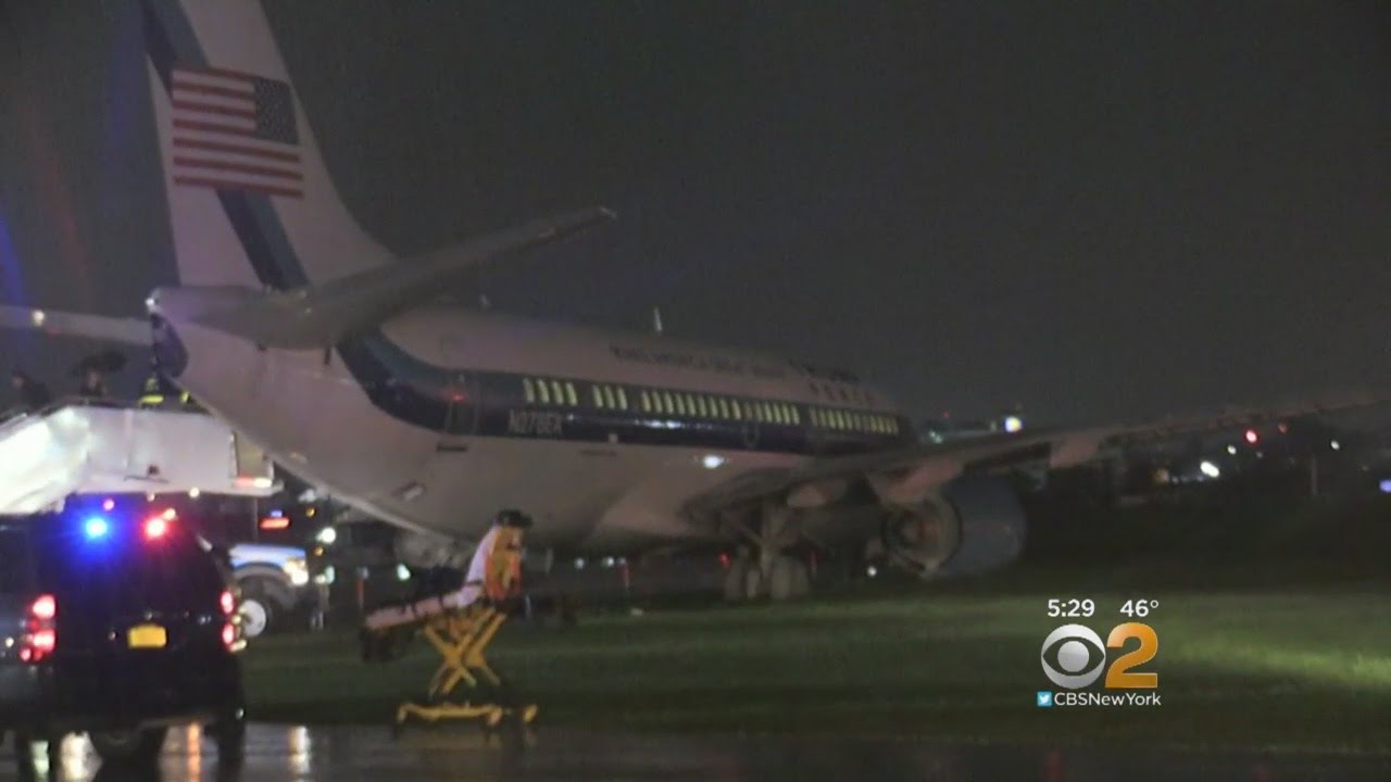 Calls To Extend LGA Runways - YouTube