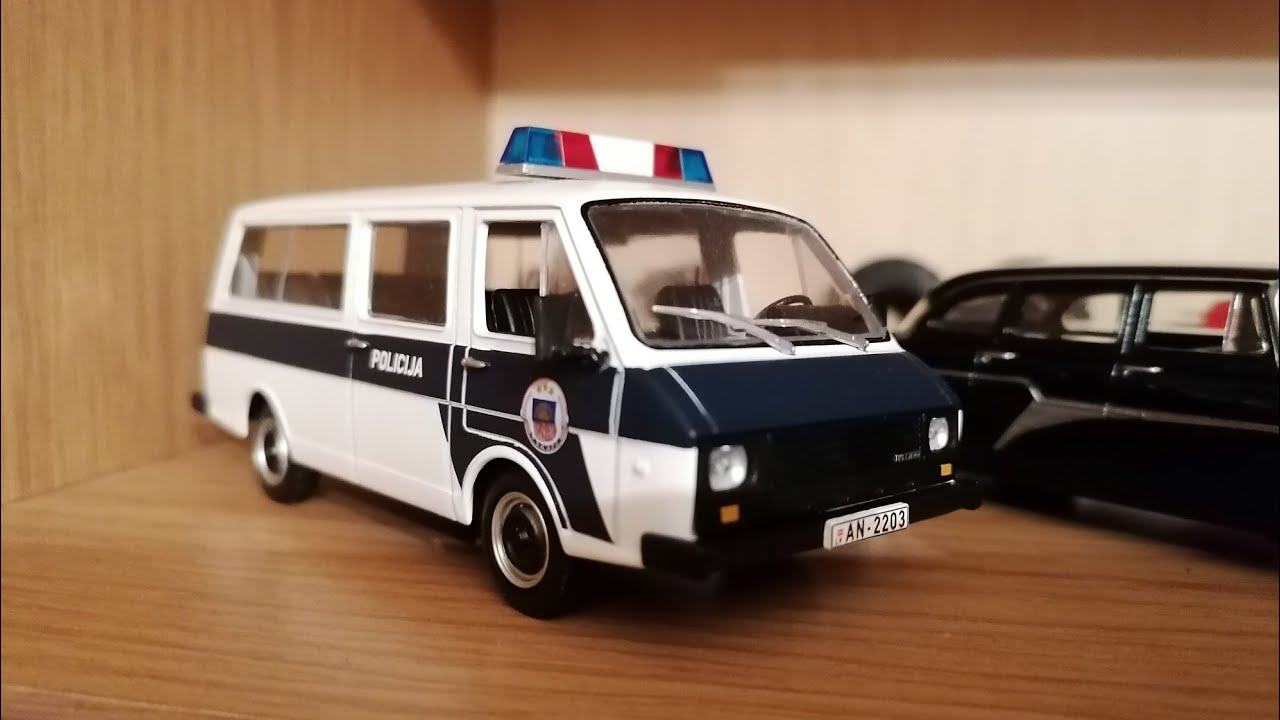 RAF "LATVIJA" & GAZ-13 - YouTube