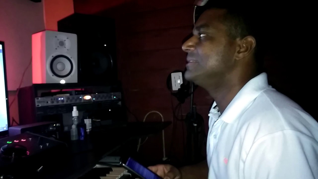 Marco Morillo Alix Eres Tu Video Studio - YouTube