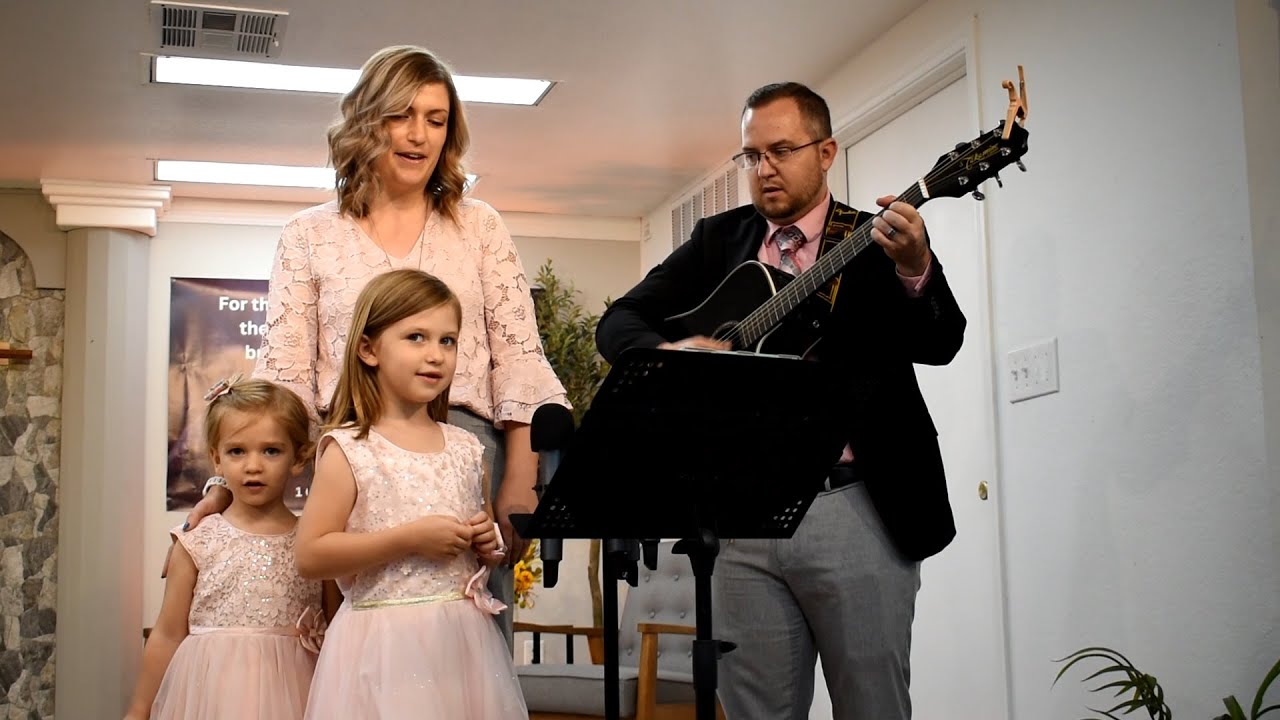 Garton Family Quartet Sings: "When Compared to God" - YouTube