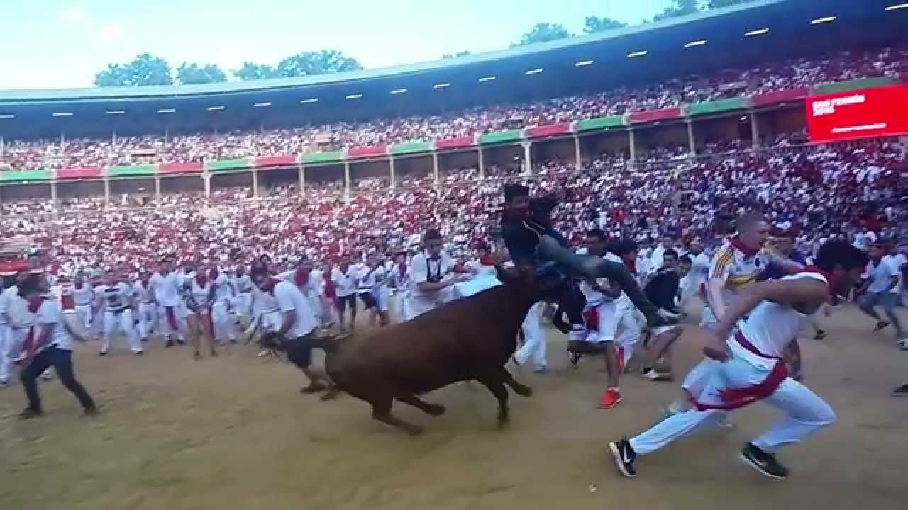 Running of the Bulls. GoPro footage - YouTube
