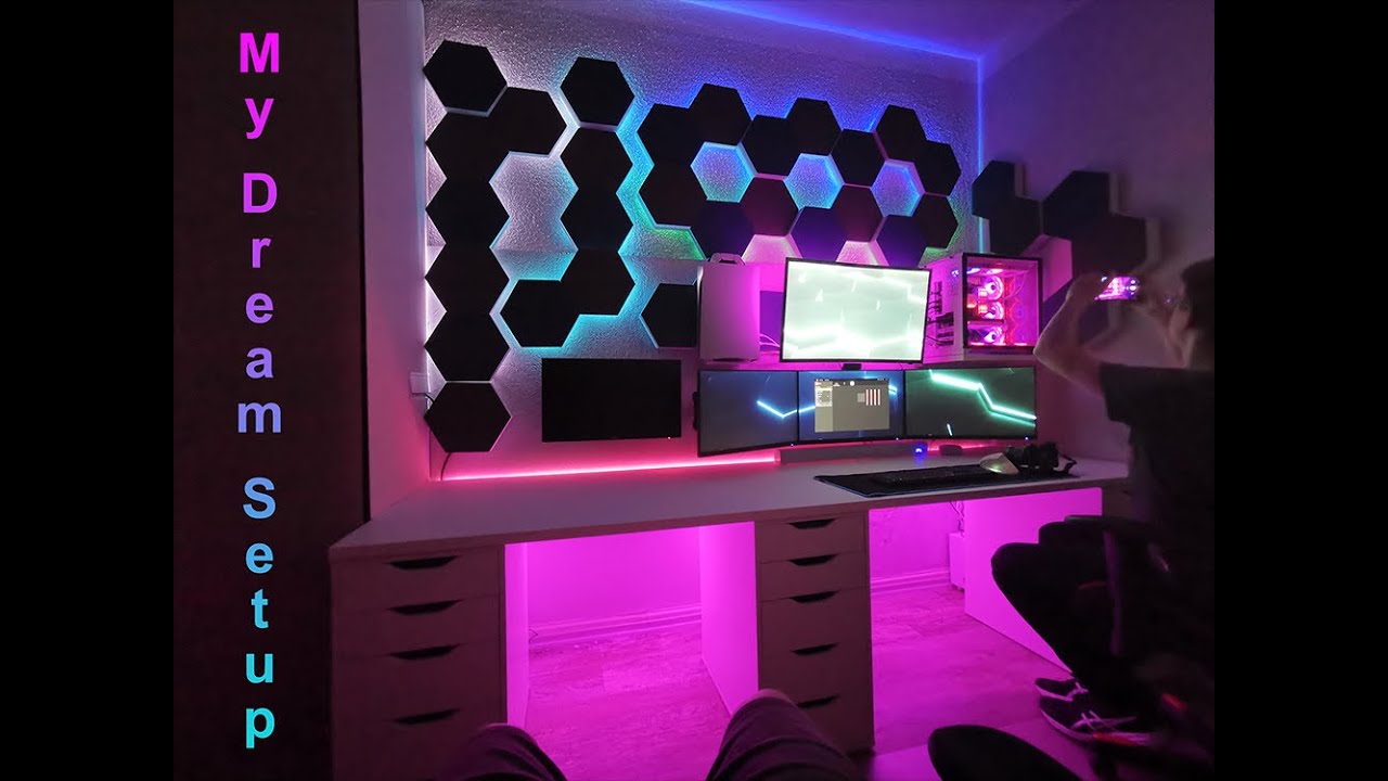 4 Monitor Streaming Setup 🆒(Timelapse) Gamingroom - YouTube