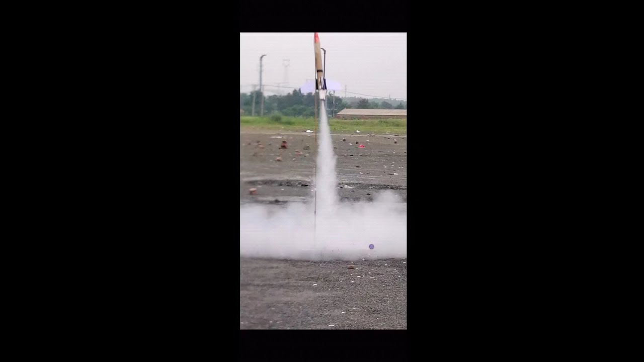 How to build a small sounding rocket - YouTube