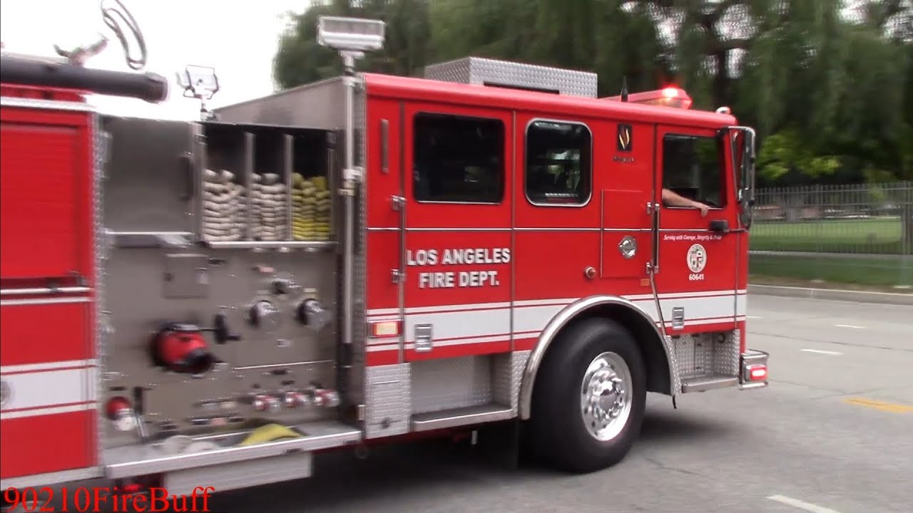 LAFD Engine 37 (reserve) Responding - YouTube