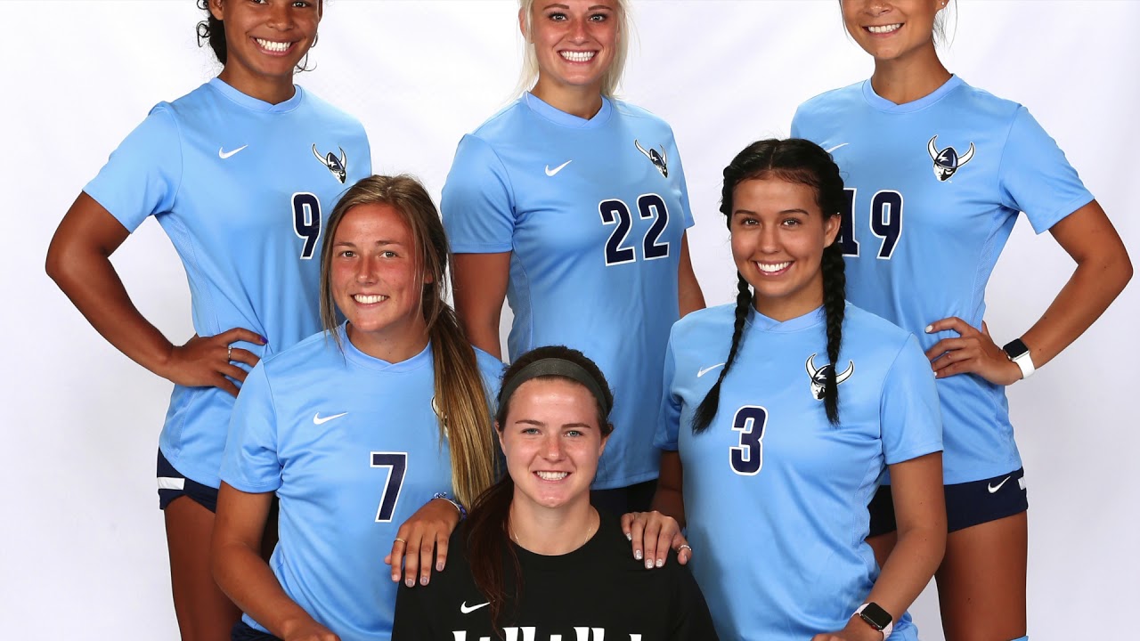 2018 WWU Women's Soccer Photos of the Year - YouTube