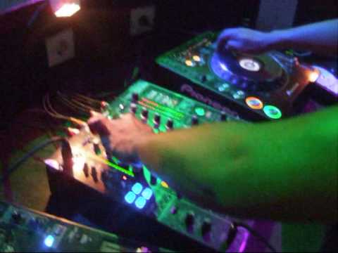 Ralphie B & DJ Innerlight touring Indonesia - YouTube