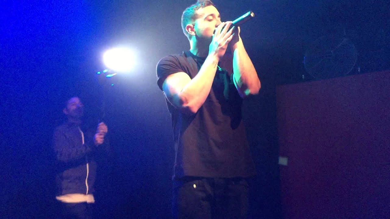 Mike Stud - Out Here LIVE @ DEN HAAG 2015 HD/HQ Europe Tour - YouTube
