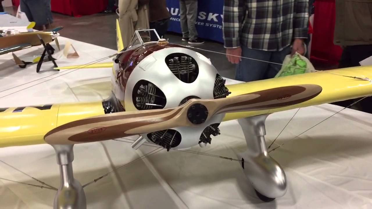 Riley Model B, Series 10 - YouTube