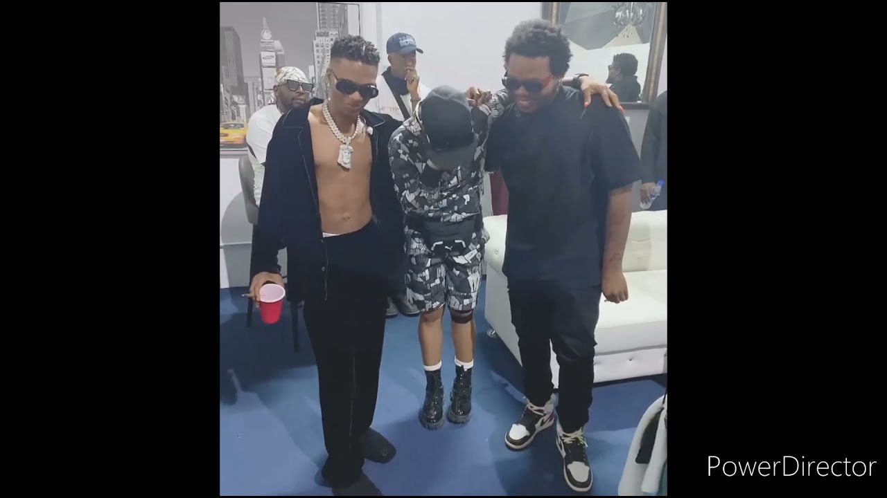 OLAMIDE AND WIZKID PERFORMING TOGETHER #wizkid #olamide #zazu #trending ...