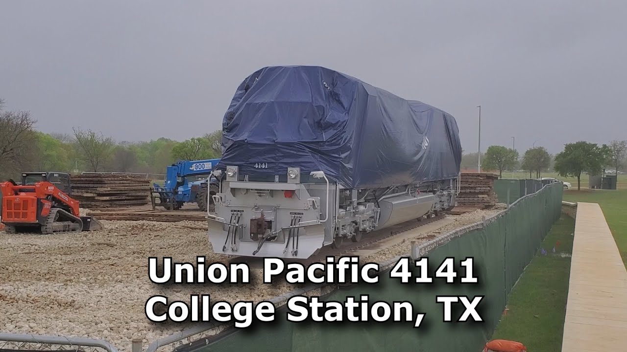 Union Pacific 4141 At George Bush Library - YouTube