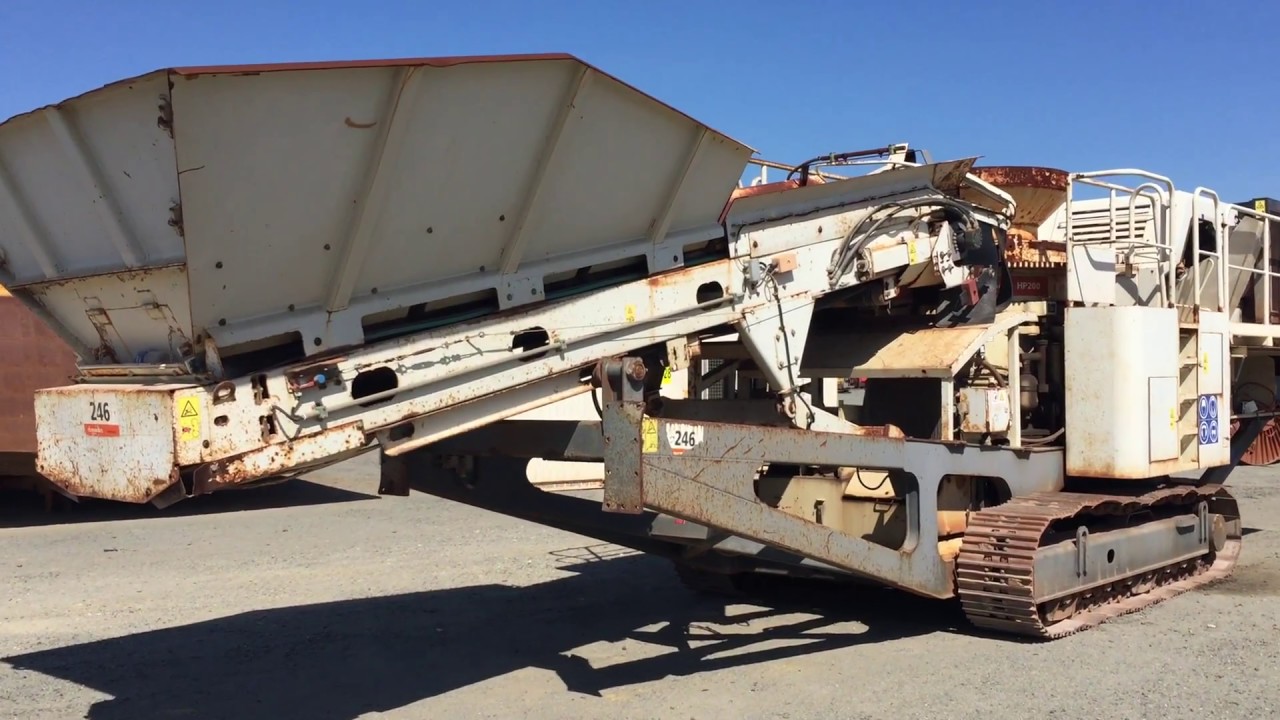 MR218 - 2008 Metso LokoTrack LT200HP Track Mounted Cone Crusher - YouTube