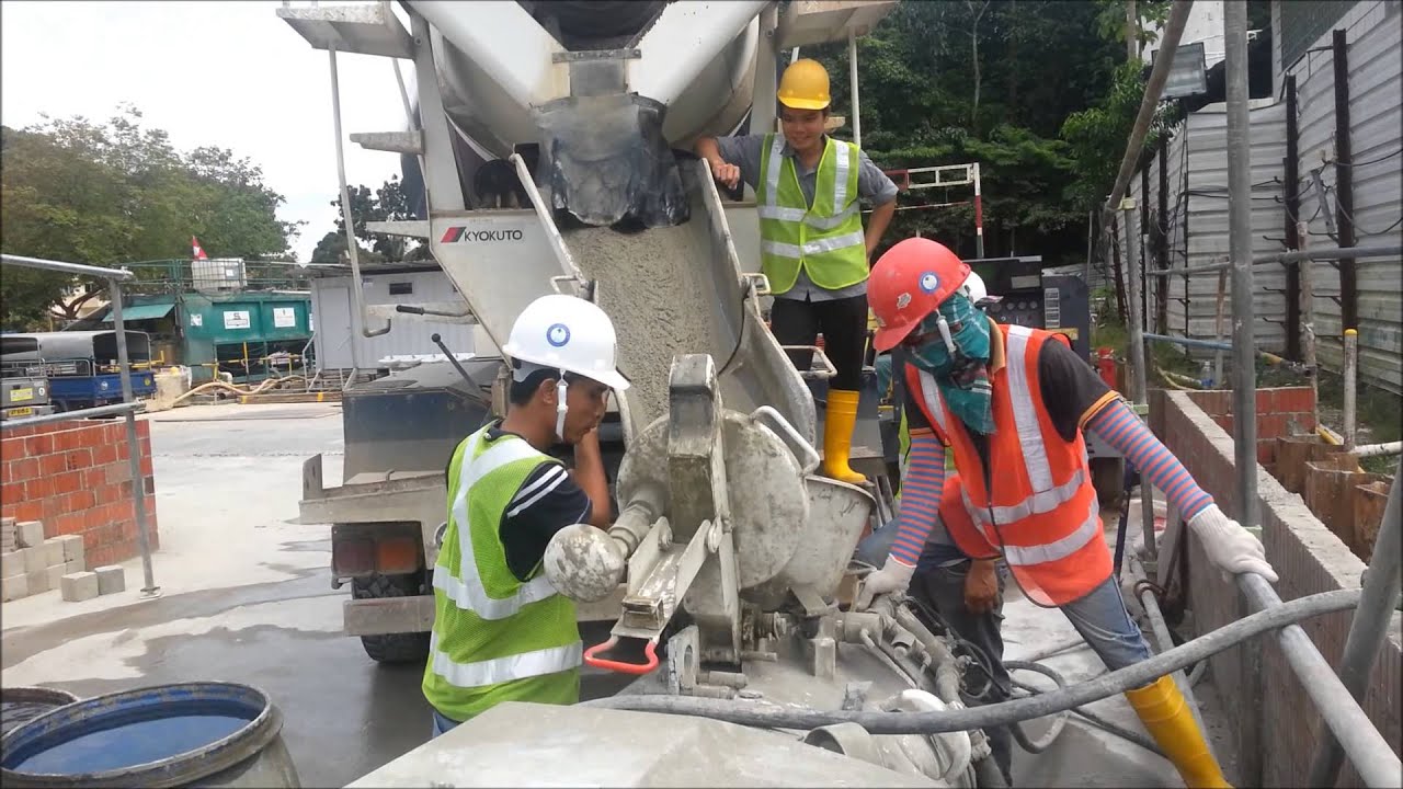 VSE500 MRT Downtown Line Construction Singapore - YouTube