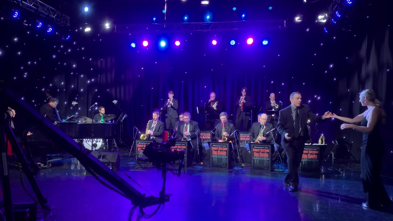 The longest trumpet high note ever!!!! - YouTube