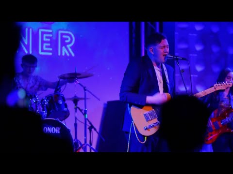 Jacob Skinner - Alone Again (Live) - YouTube