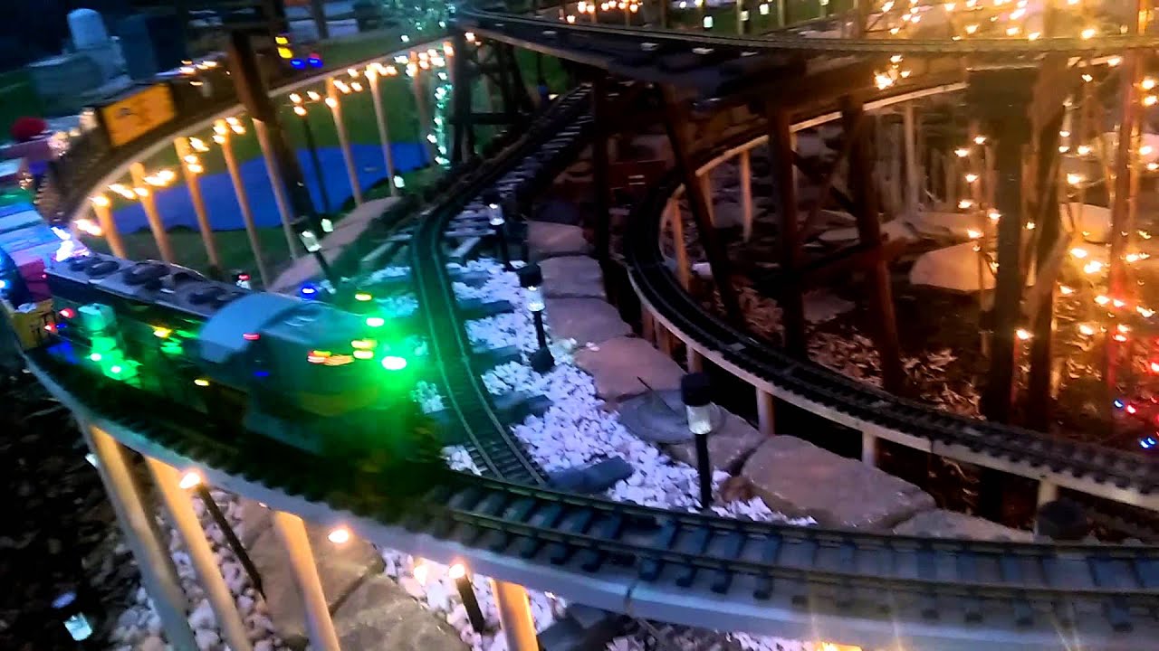 Christmas train layout - YouTube