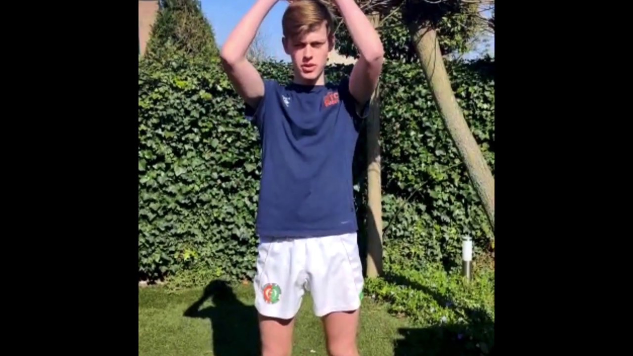 Niels & Mike Rugby Challenge - YouTube