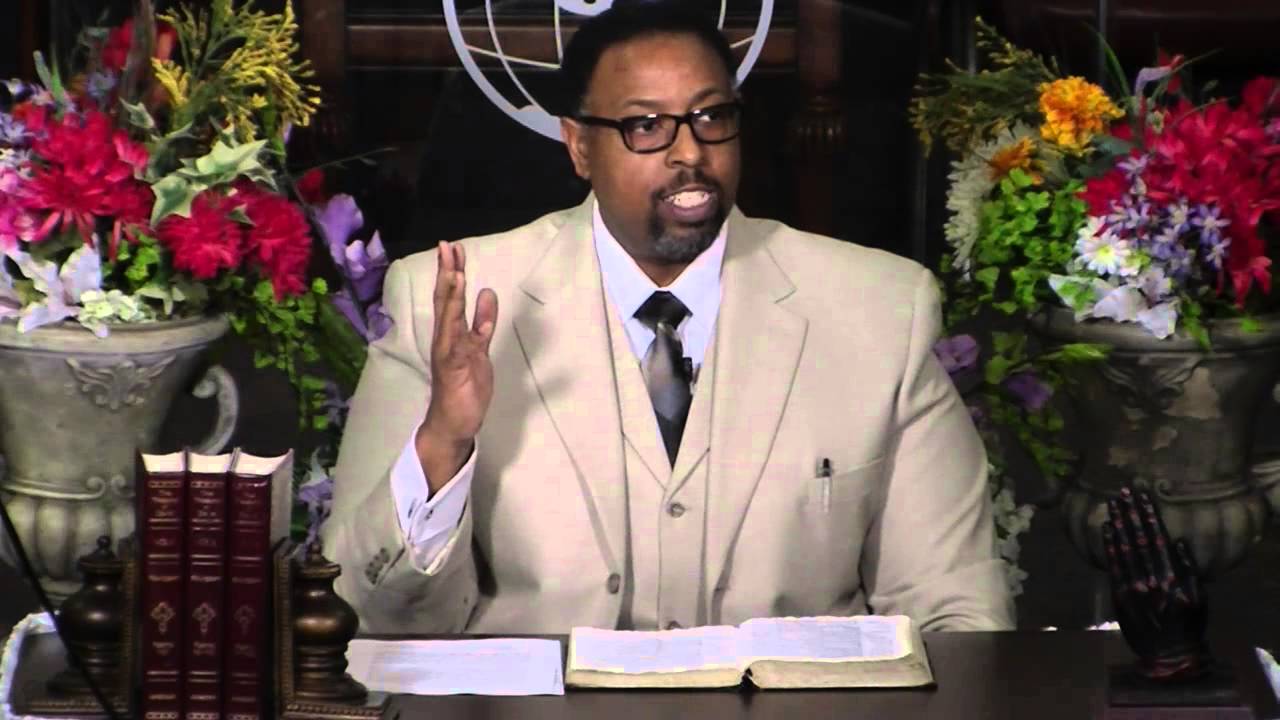 Pastor Rader Johnson teaching on "The Resurrection of the Dead" - YouTube