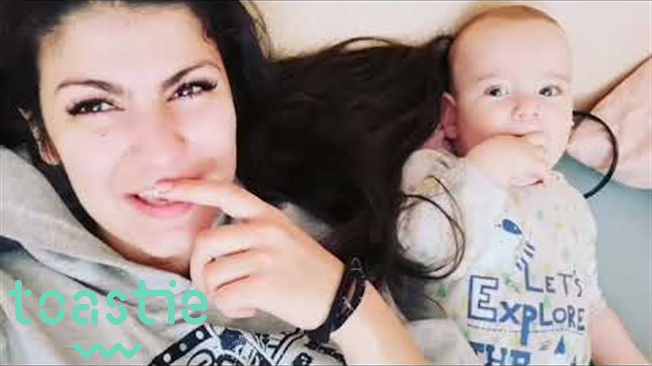 Adorable Baby Learns How to Make Funny Noise from his Mother - YouTube