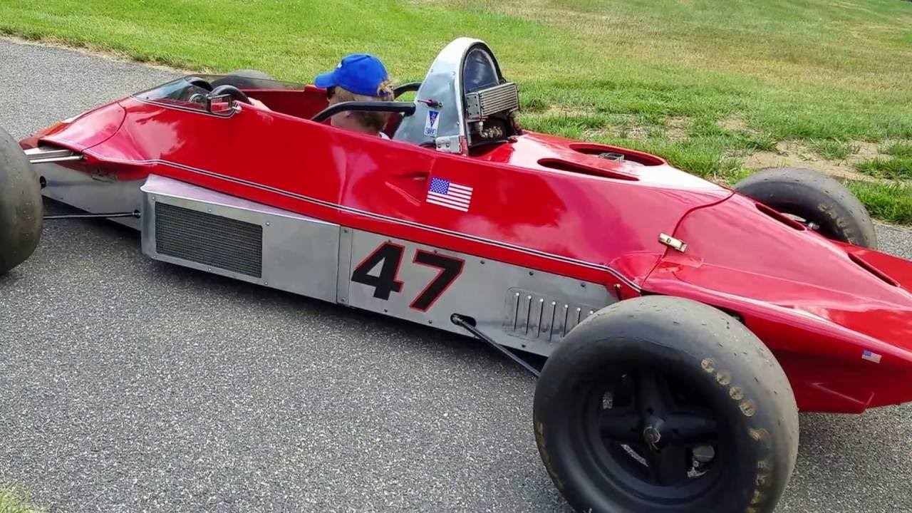 Reynard 82F Formula Ford - Test Run! - YouTube