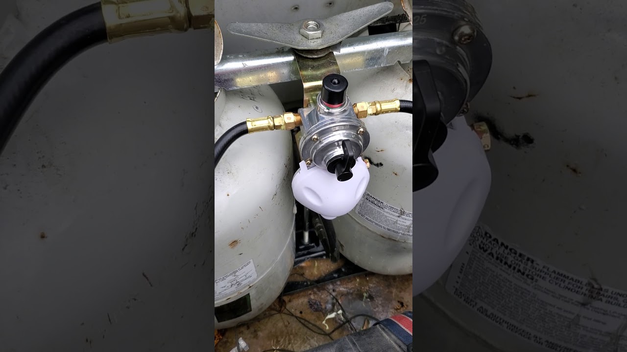 Hissing from Propane Regulator - YouTube