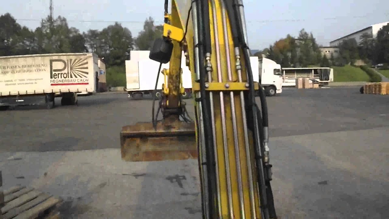 Komatsu PC35 2006 - YouTube