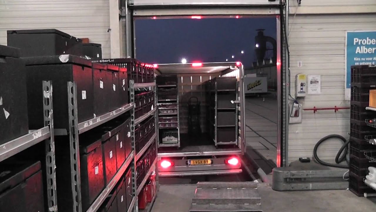 Albert bezorgservice Tilburg - YouTube