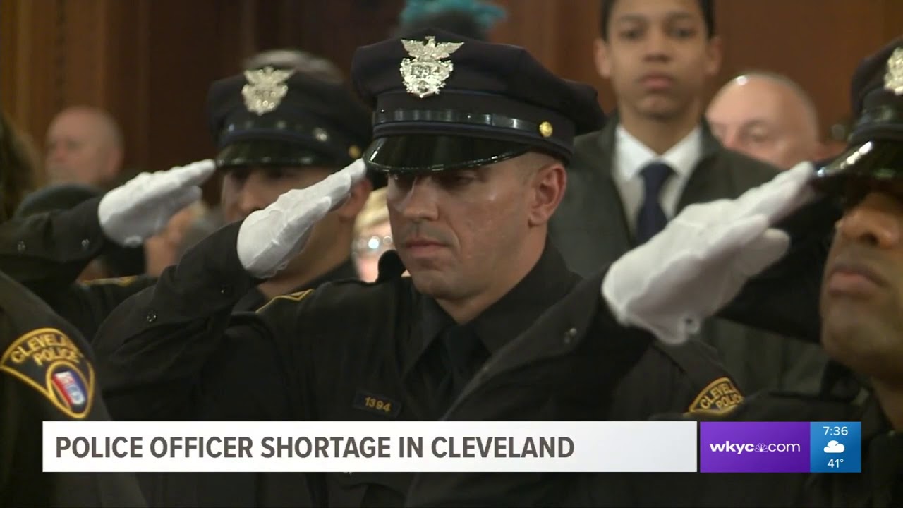 Cleveland experiencing police officer shortage - YouTube