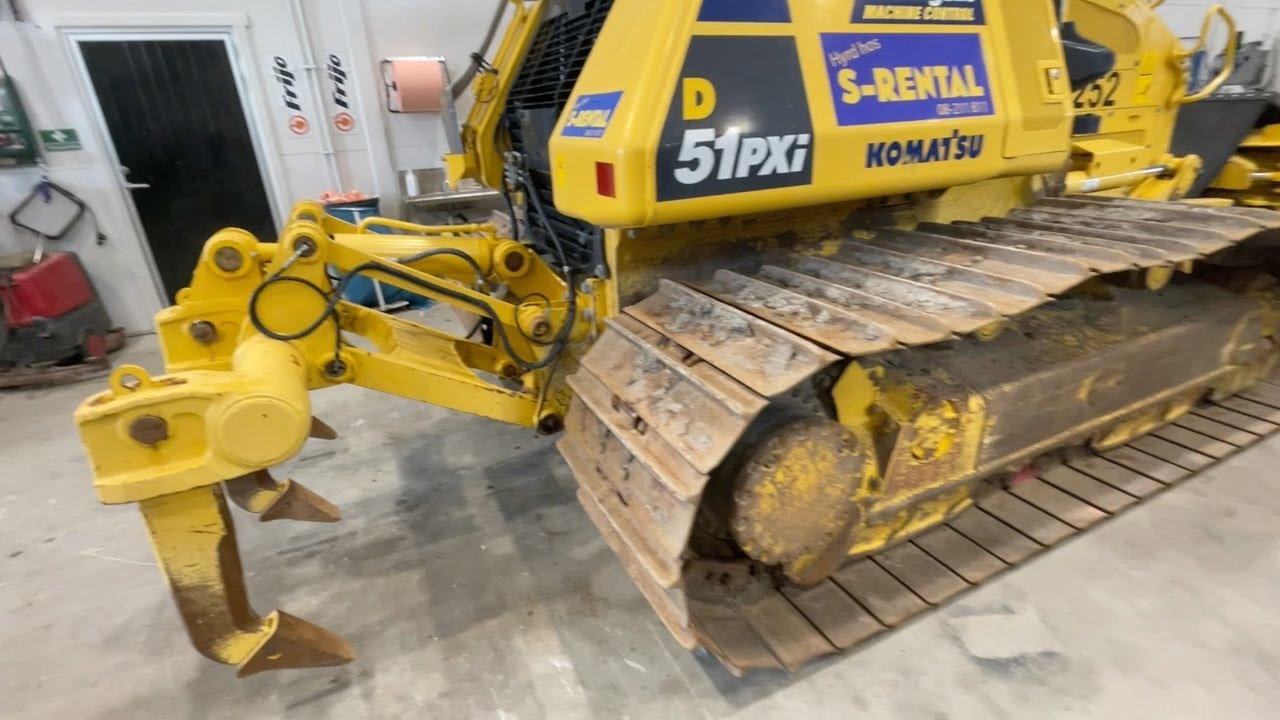 Köp Bandschaktare Komatsu D51 pxi-24 på Klaravik - YouTube