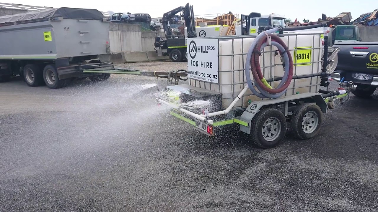 2000 litre dust suppression trailer - YouTube
