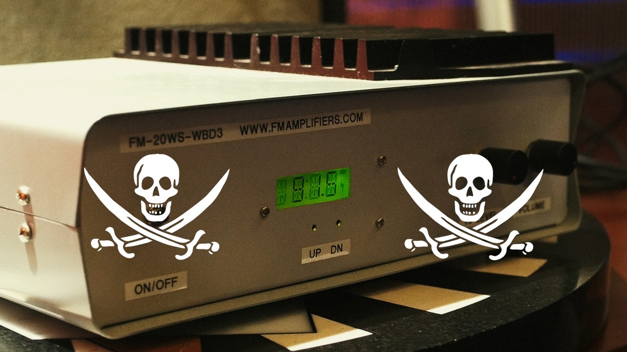 Setting up a Pirate Radio Station - YouTube