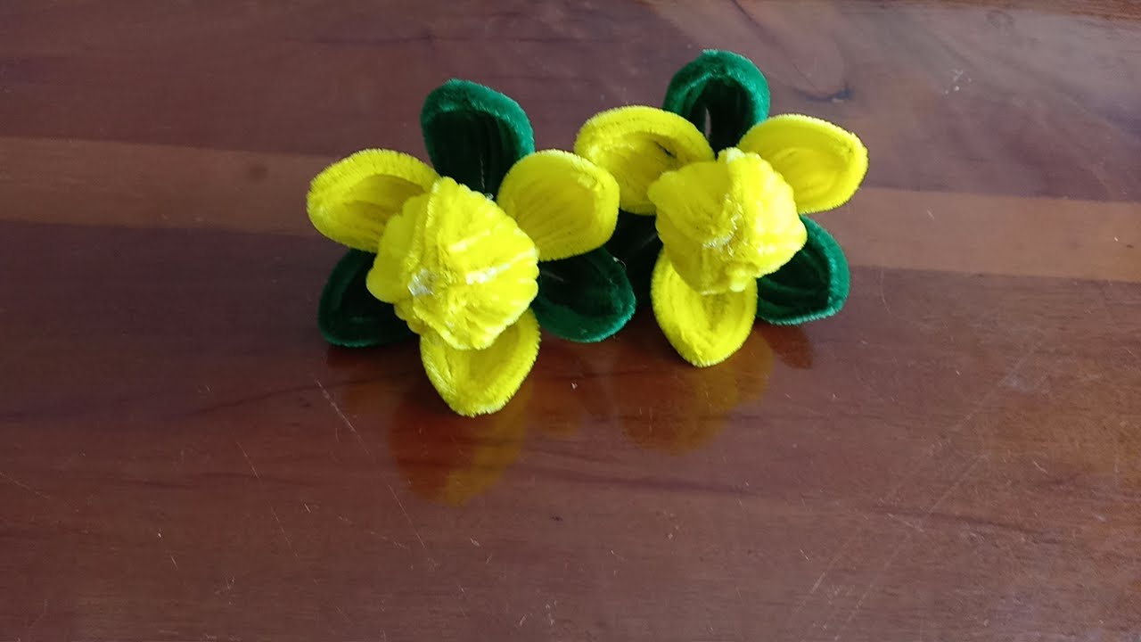 Creative DIY Beautiful Romdol Flower (ផ្ការំដួល) made by pipe cleaner ...