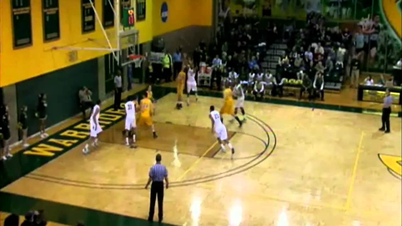 Wayne State's Ian Larkin Leaping Follow Up Slam Dunk - YouTube