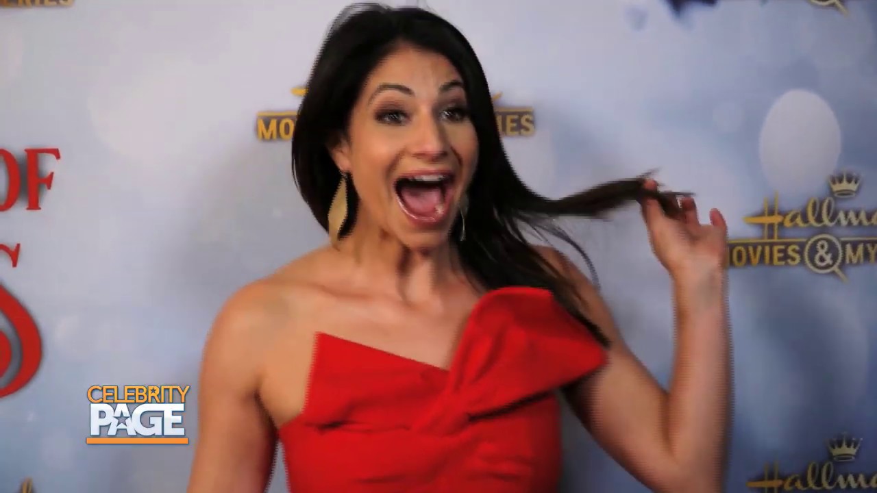 Nobody Does Holiday Movies Like Hallmark! | Celebrity Page - YouTube