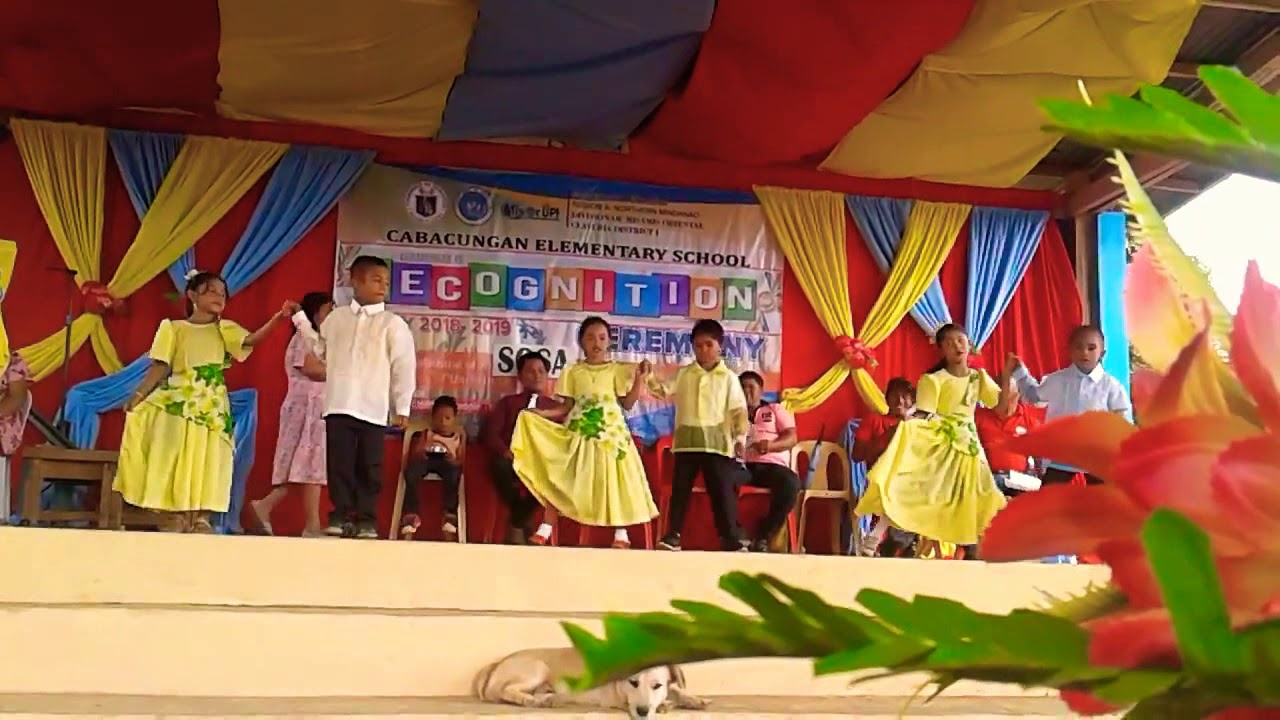Alitaptap folk dance by grade 2 - YouTube