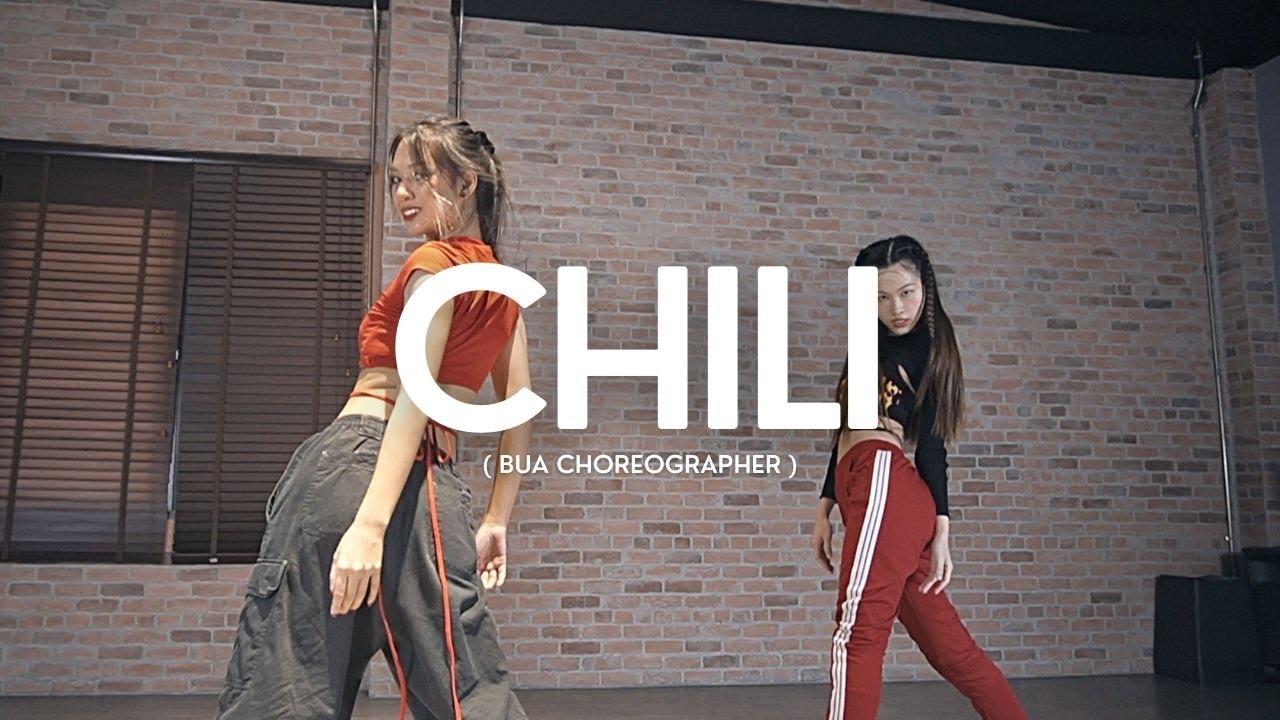 HWASA (화사) - Chili | Choreography by BUA | Priw Studio - YouTube